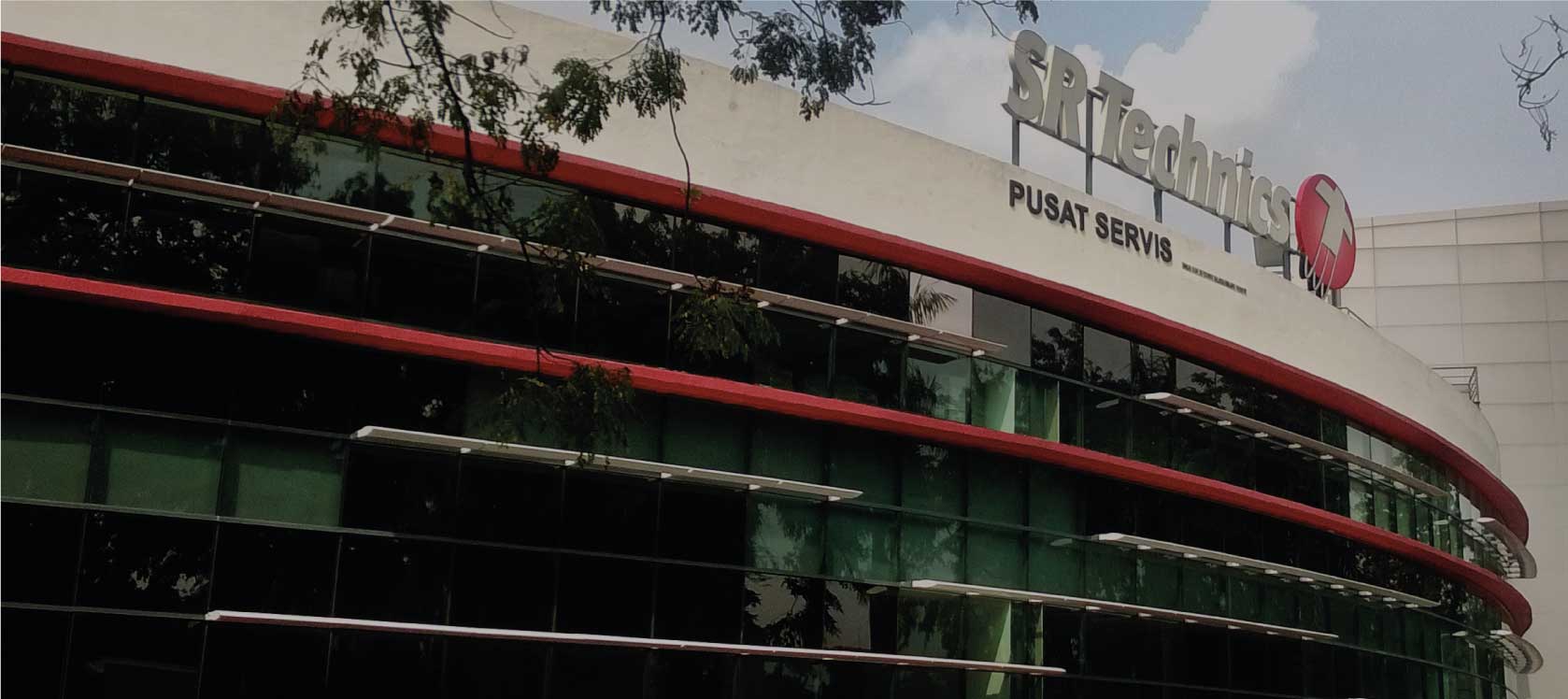 Axis Real Estate Investment Trust